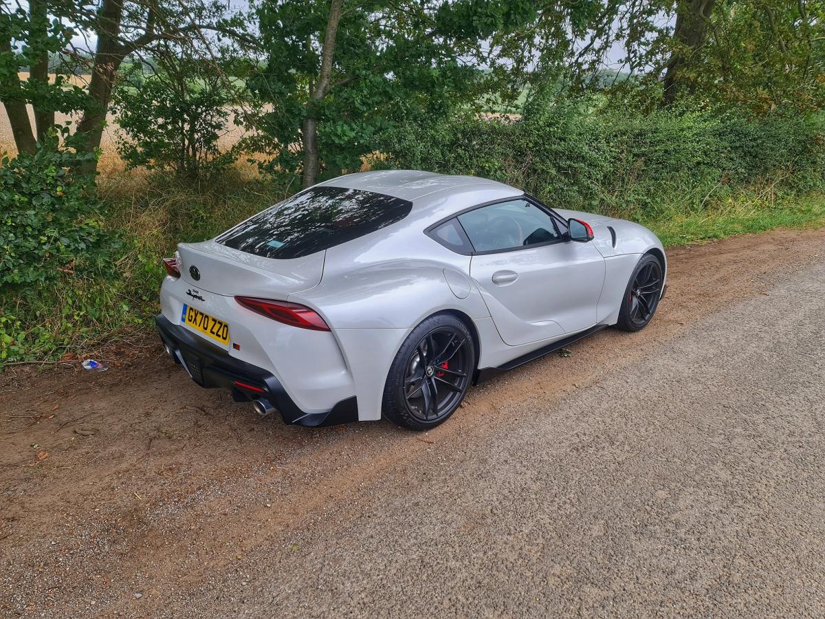 Toyota GR Supra 2.0 Pro - Review | IX Magazine