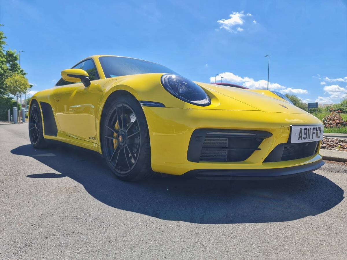 Porsche 911 Carrera 4 GTS - The Sweet Spot | IX Magazine