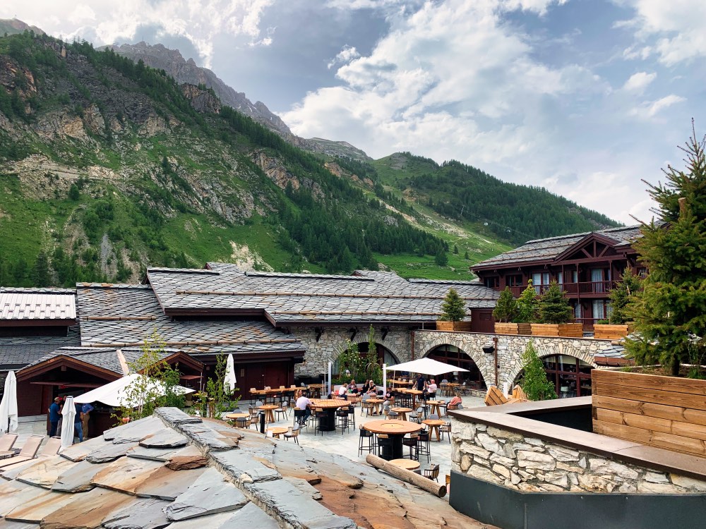 Club Med Exclusive Collection Val d'Isère: Summer Paragliding Over The ...