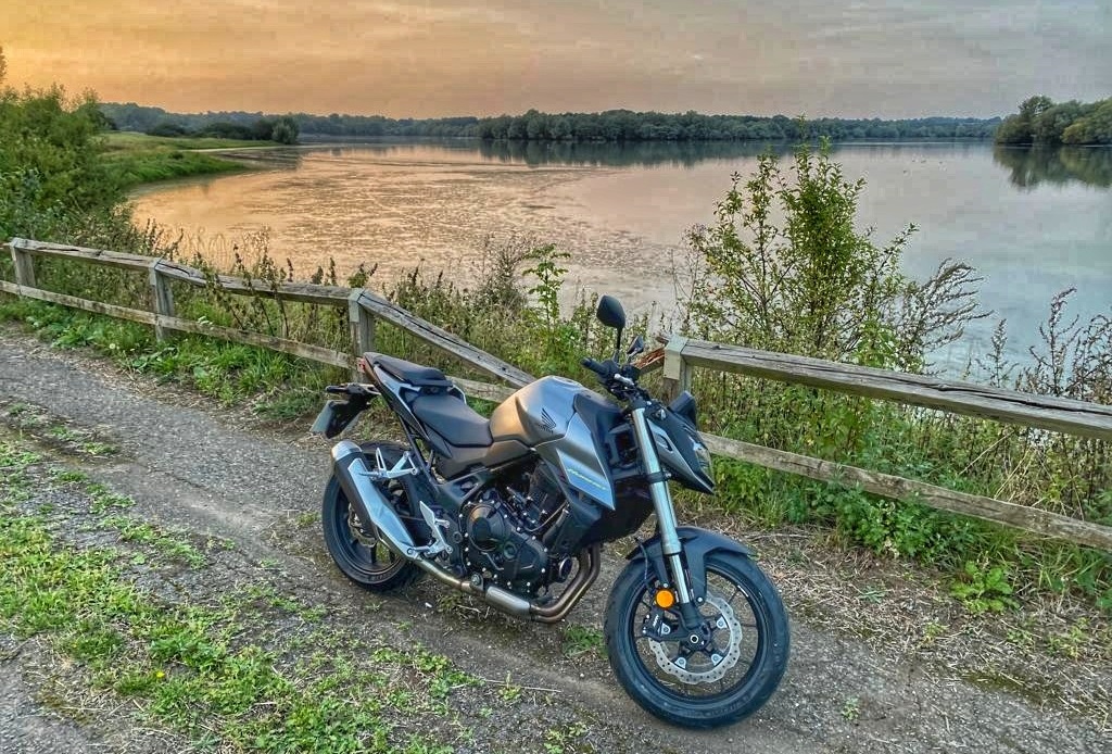 Honda CB750 Hornet - Sting Like A.....Hornet | IX Magazine